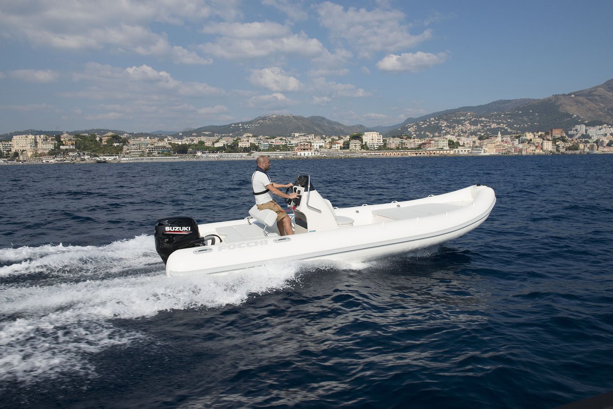 Suzuki 100 pk buitenboordmotor 4-takt | Van Dijk Watersport
